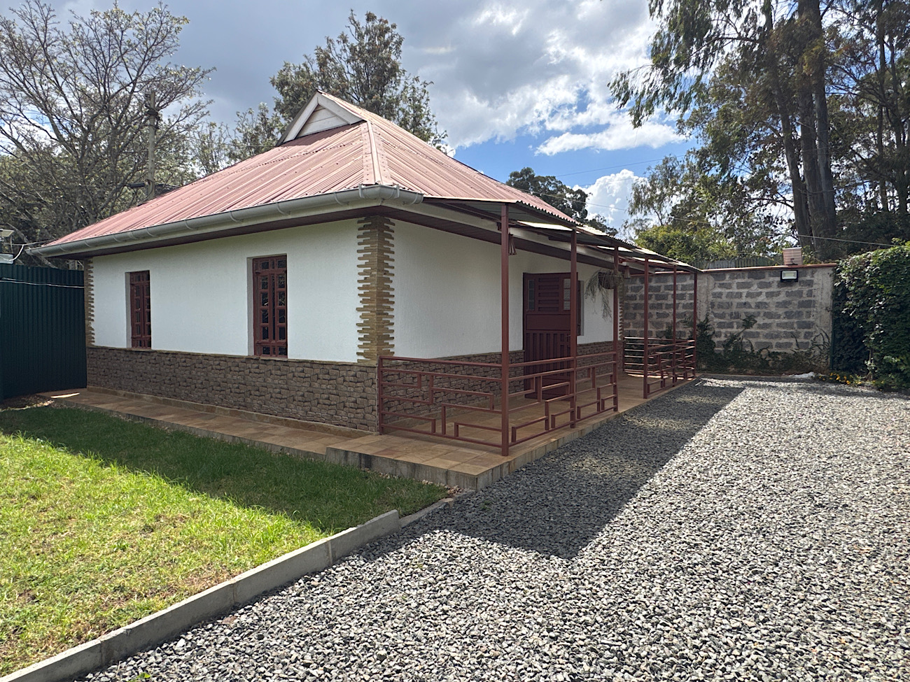 Modern 2 Bedroom House for Rent on Bogani Road – Private Compound ...